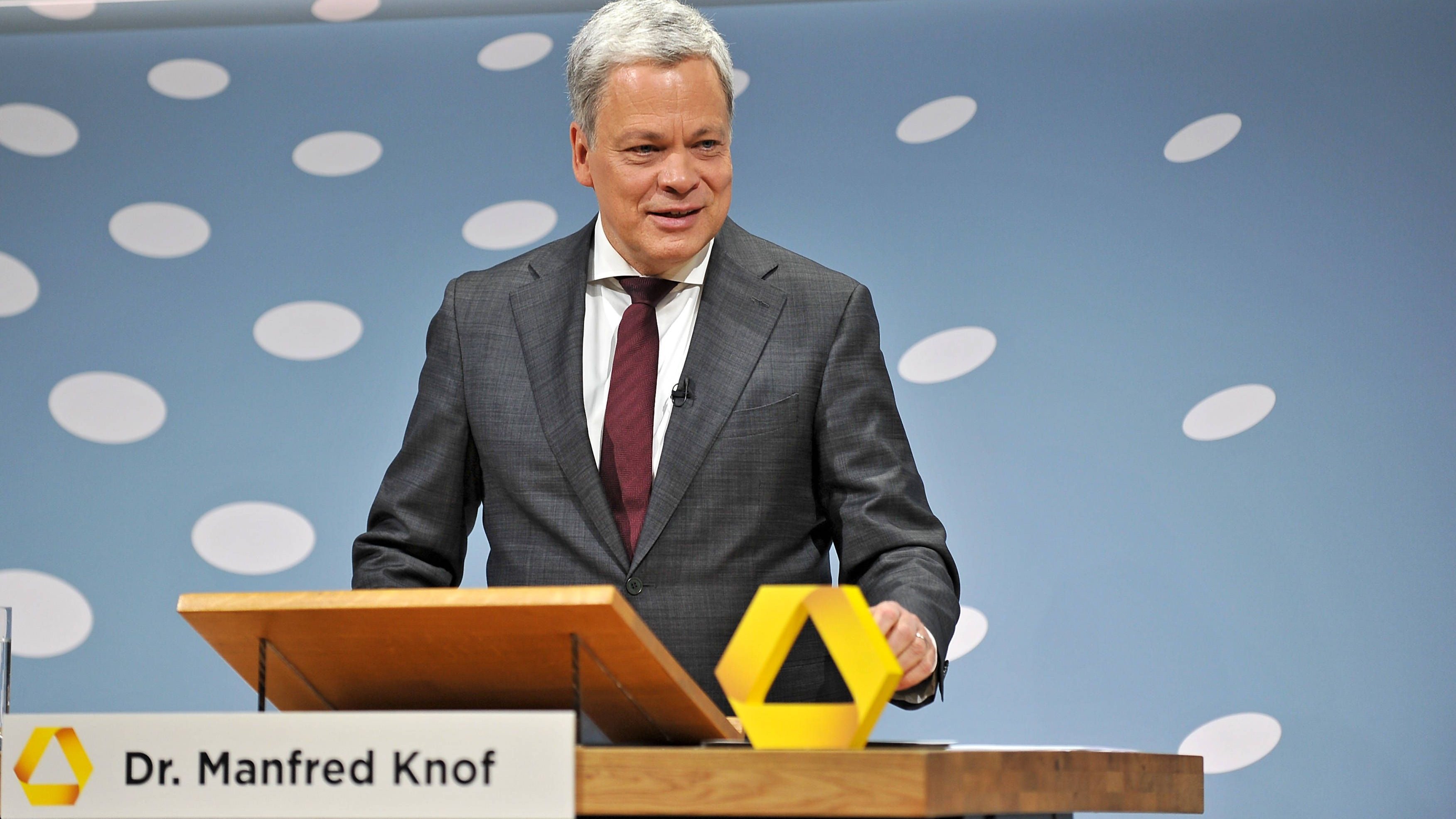 Banken: Commerzbank-Chef Knof tritt bei der Vergütung auf der Stelle