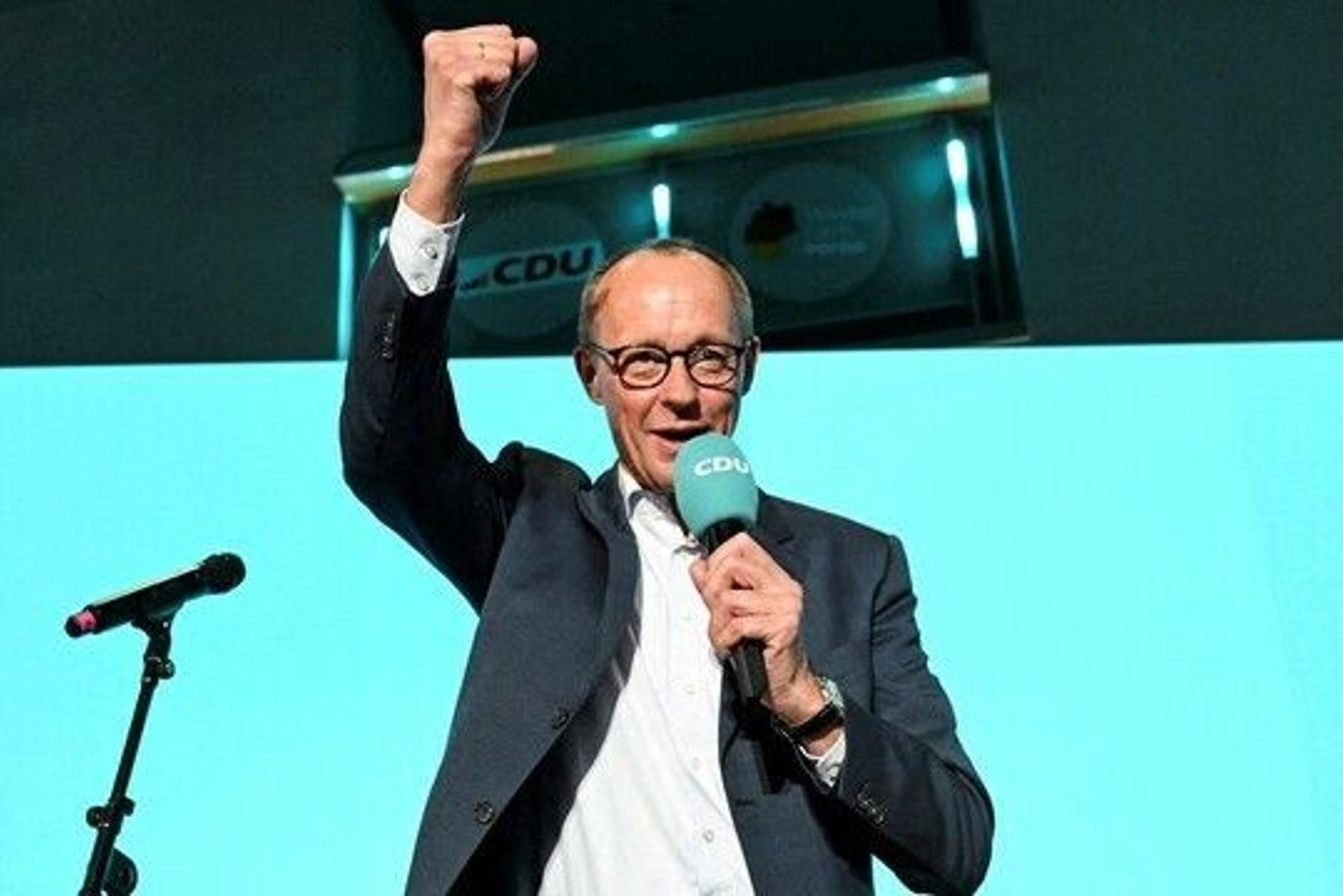 Merz strebt Regierungsbildung bis Ostern an