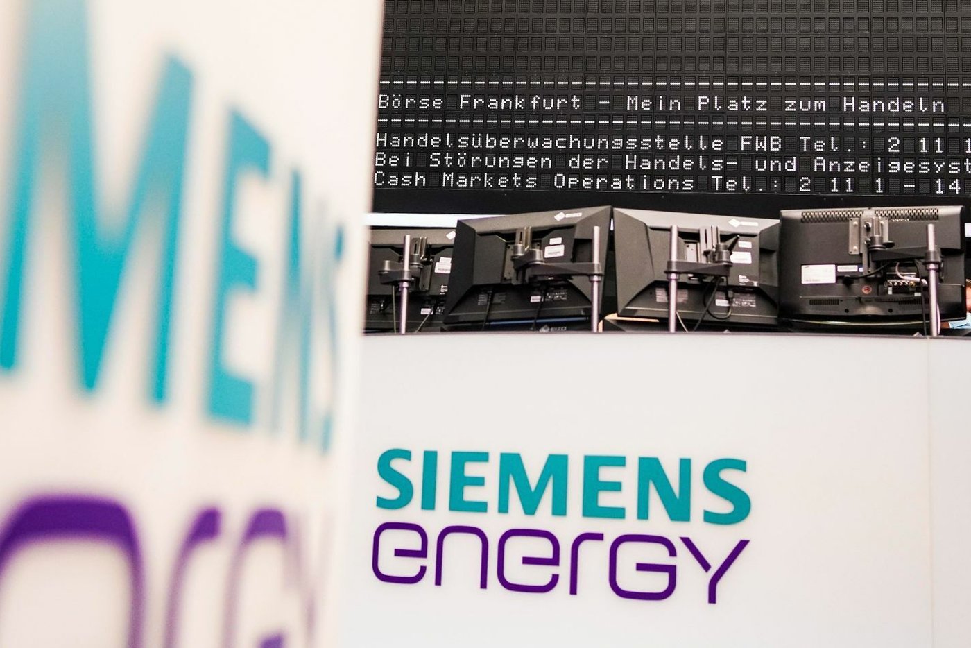 Siemens Energy: Dax-Konzern hebt nach starkem Quartal die Prognosen an
