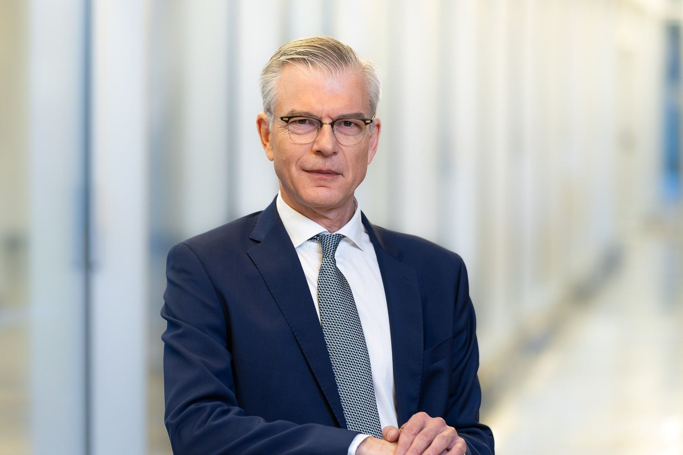 Wirtschaftsweiser: Deshalb zieht der öffentliche Dienst risikoscheue ...