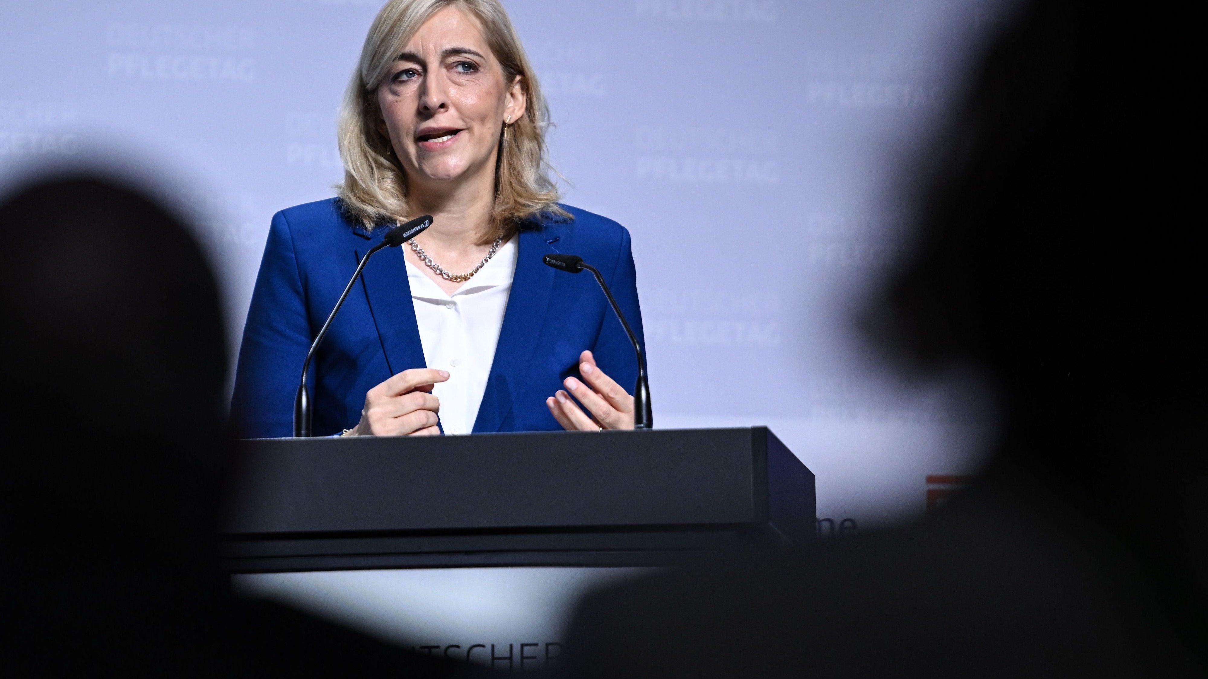 Krankenkassen: Durchschnittlicher Zusatzbeitrag soll bei 2,9 Prozent liegen