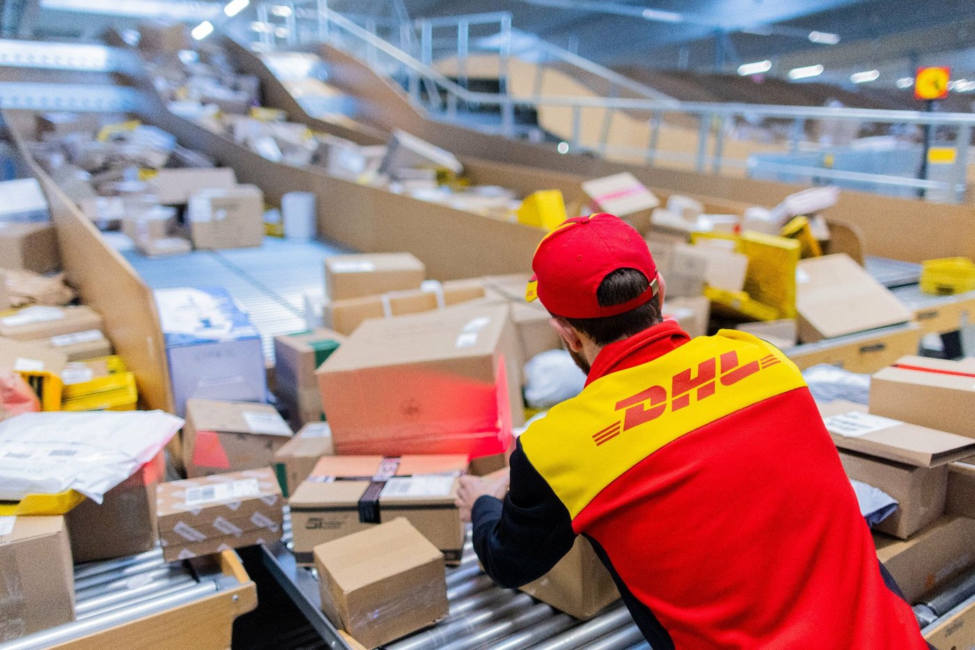 Deutsche Post: Gewinn und Umsatz der DHL Group sinken