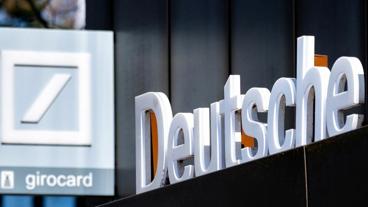 Deutsche Bank: Geldhaus schließt „mittlere zweistellige Zahl“ an Filialen