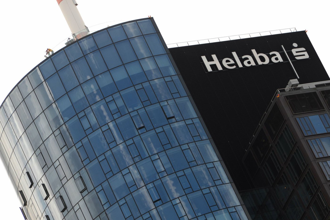 Helaba hebt die Ziele deutlich an – Dank der „Wiedergeburt des Zinses“