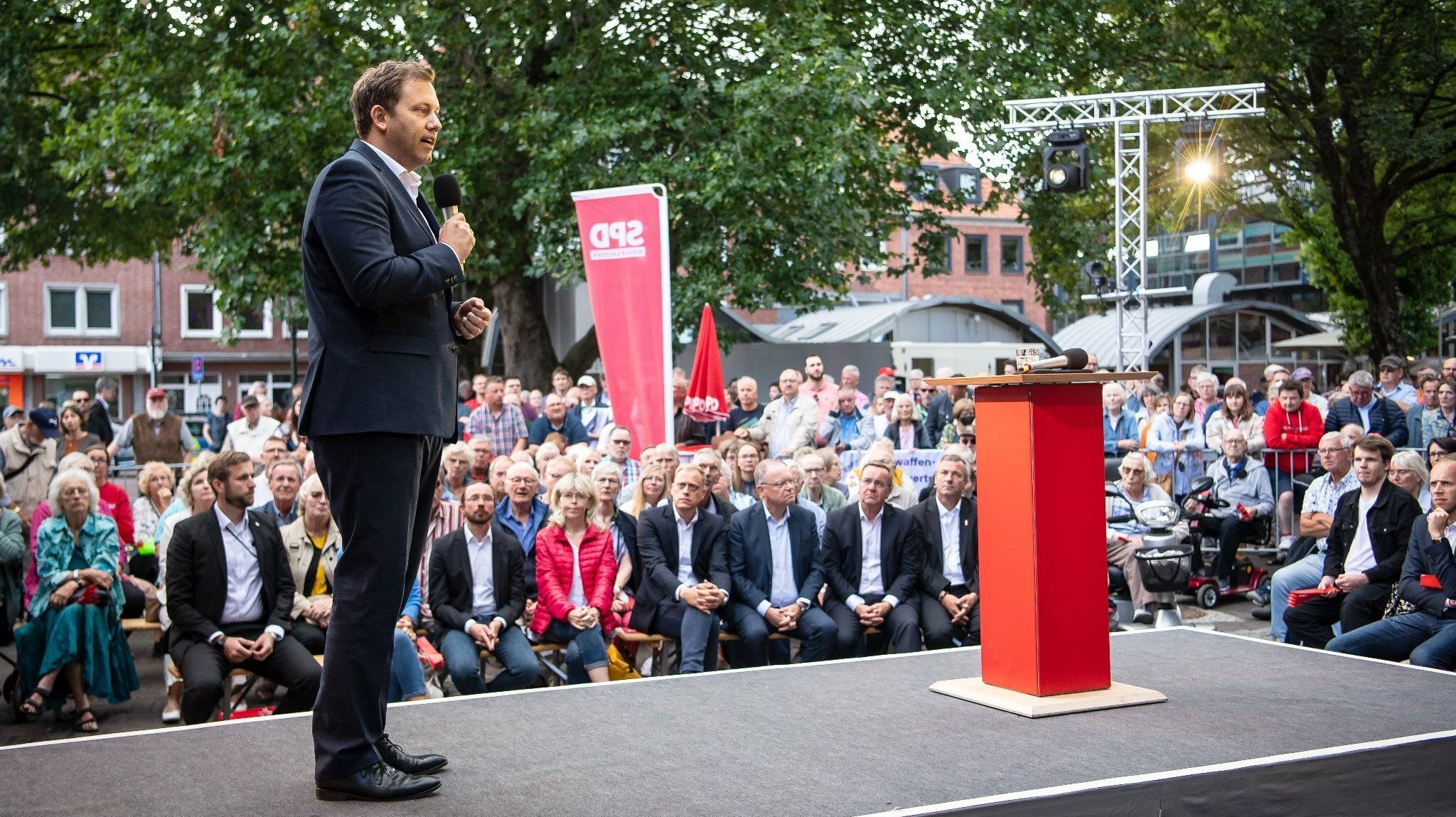 SPD legt laut Meinungstrend in der Wählergunst leicht zu