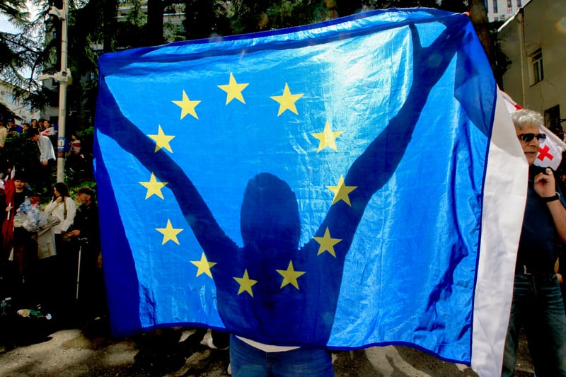 Europäische Union: EU stoppt vorerst Beitrittsverfahren für Georgien Europäische Union: EU stoppt vorerst Beitrittsverfahren für Georgien
