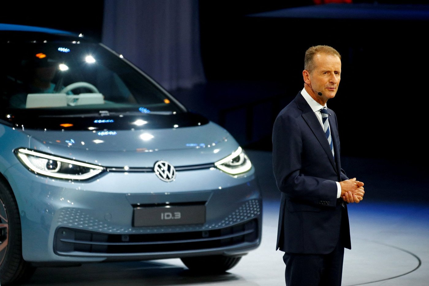 VW-Chef Herbert Diess verlässt Konzern – Aktie fällt nachbörslich