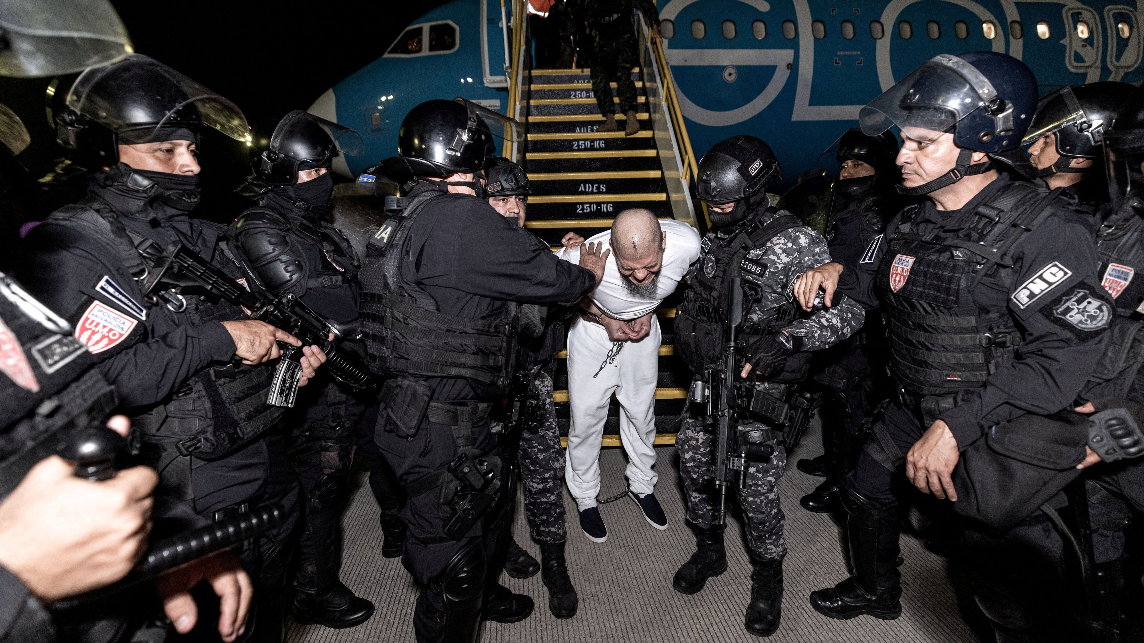 USA: Trump schiebt 238 Venezolaner in berüchtigtes Gefängnis ab