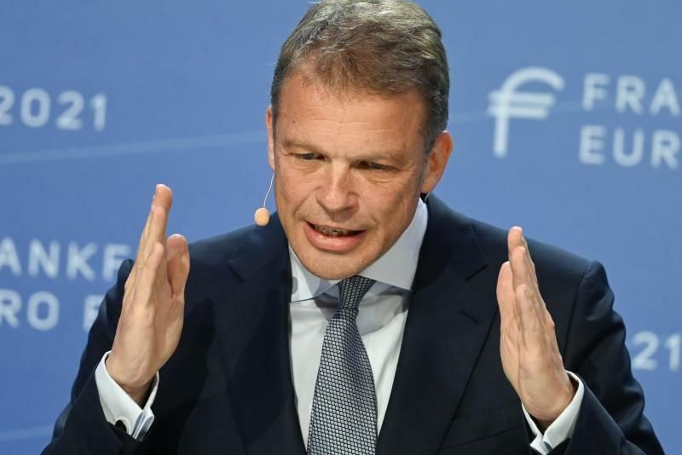 Deutsche Bank: Christian Sewing verteidigt strengere Homeoffice-Regeln