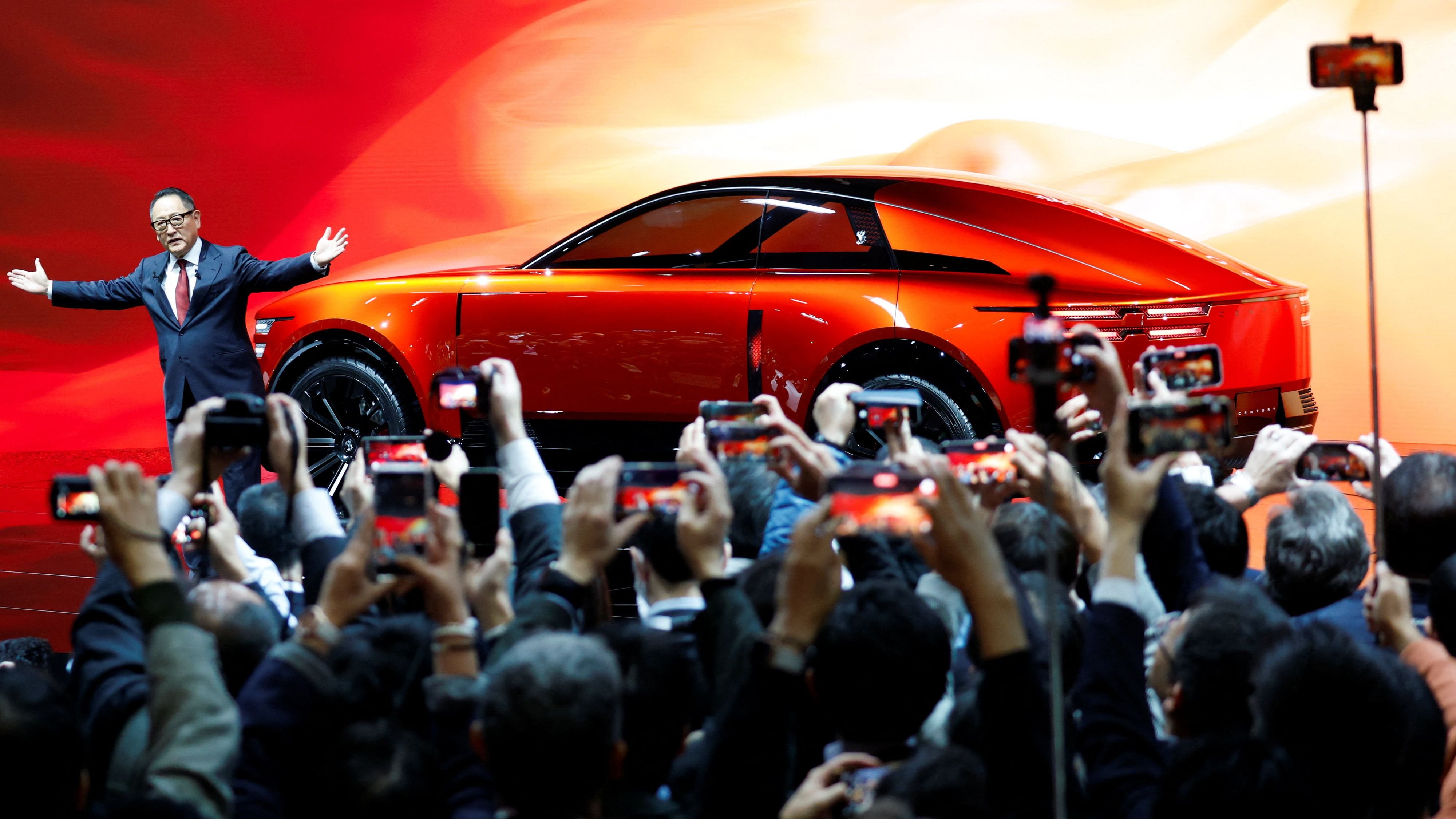 Japan Mobility Show: Elektroautos tun, Hybride und Verbrenner nicht lassen