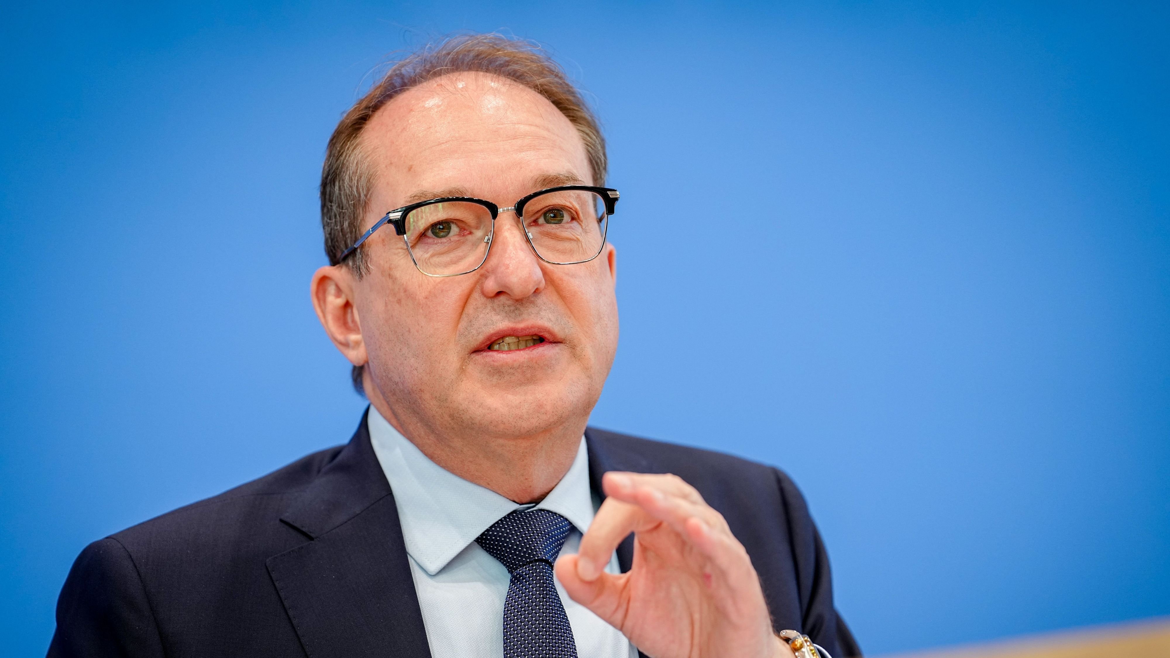 Cybersicherheit: Dobrindt will BKA gegen Cyberbedrohungen massiv aufrüsten