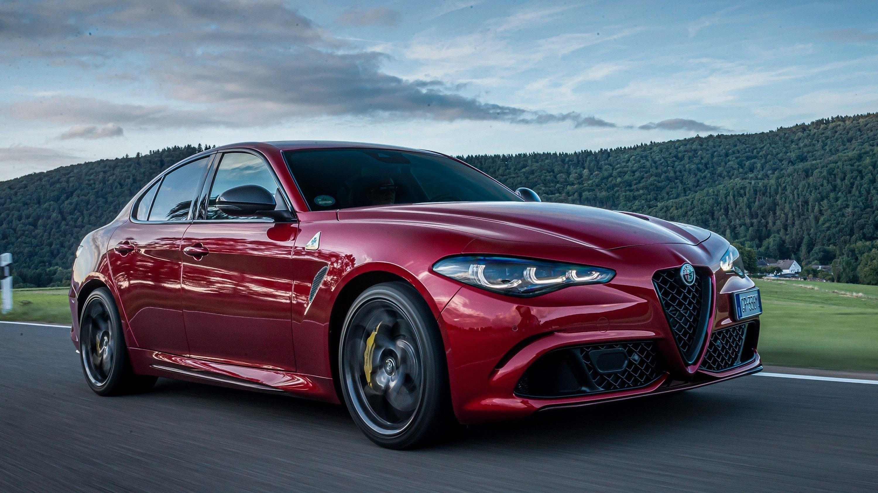 Alfa Romeo Giulia Quadrifoglio: Zurück zum Vollgas – So fährt sich die ...