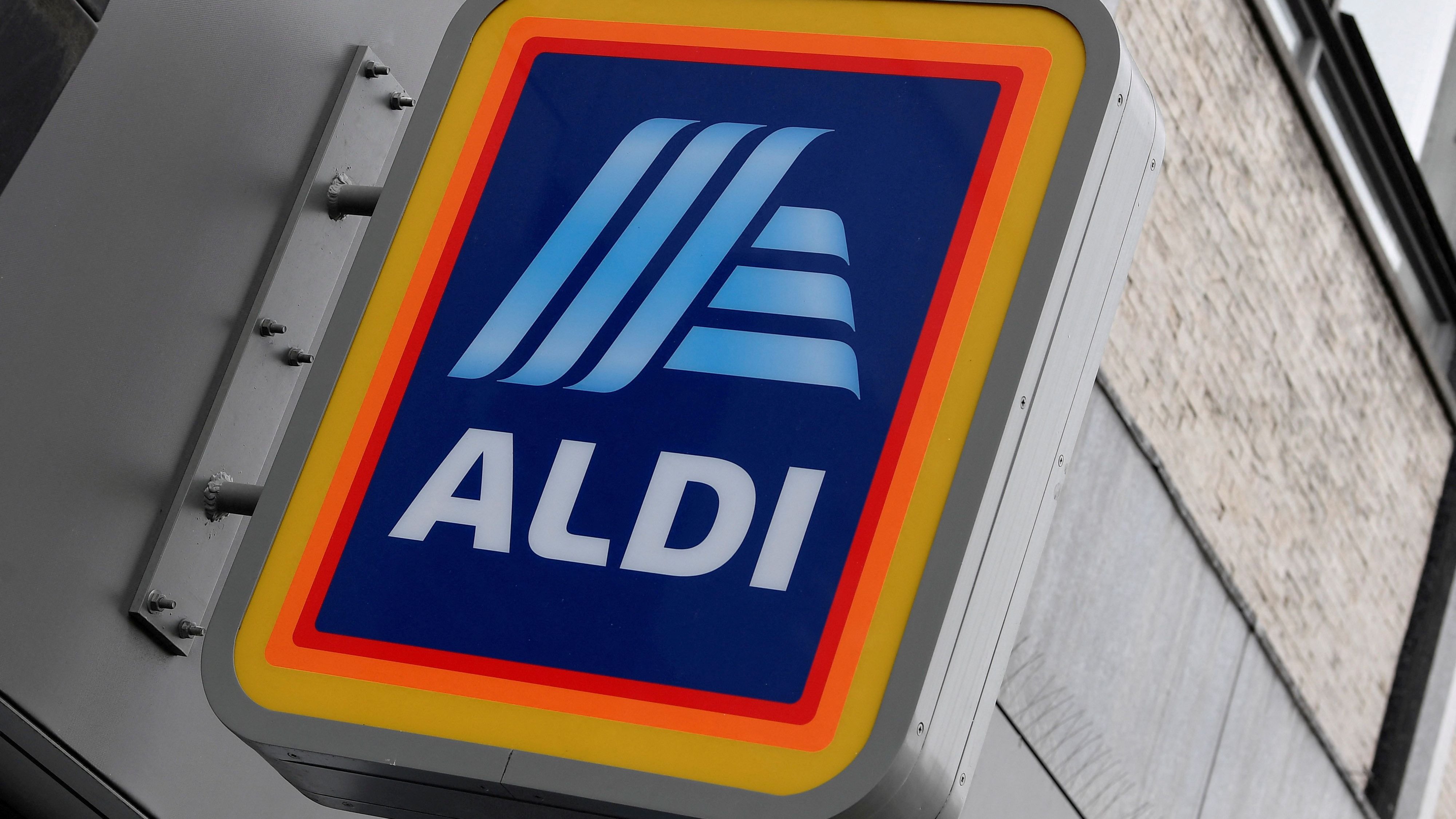 Discounter: Aldi und Lidl wachsen im britischen Weihnachtsgeschäft am ...