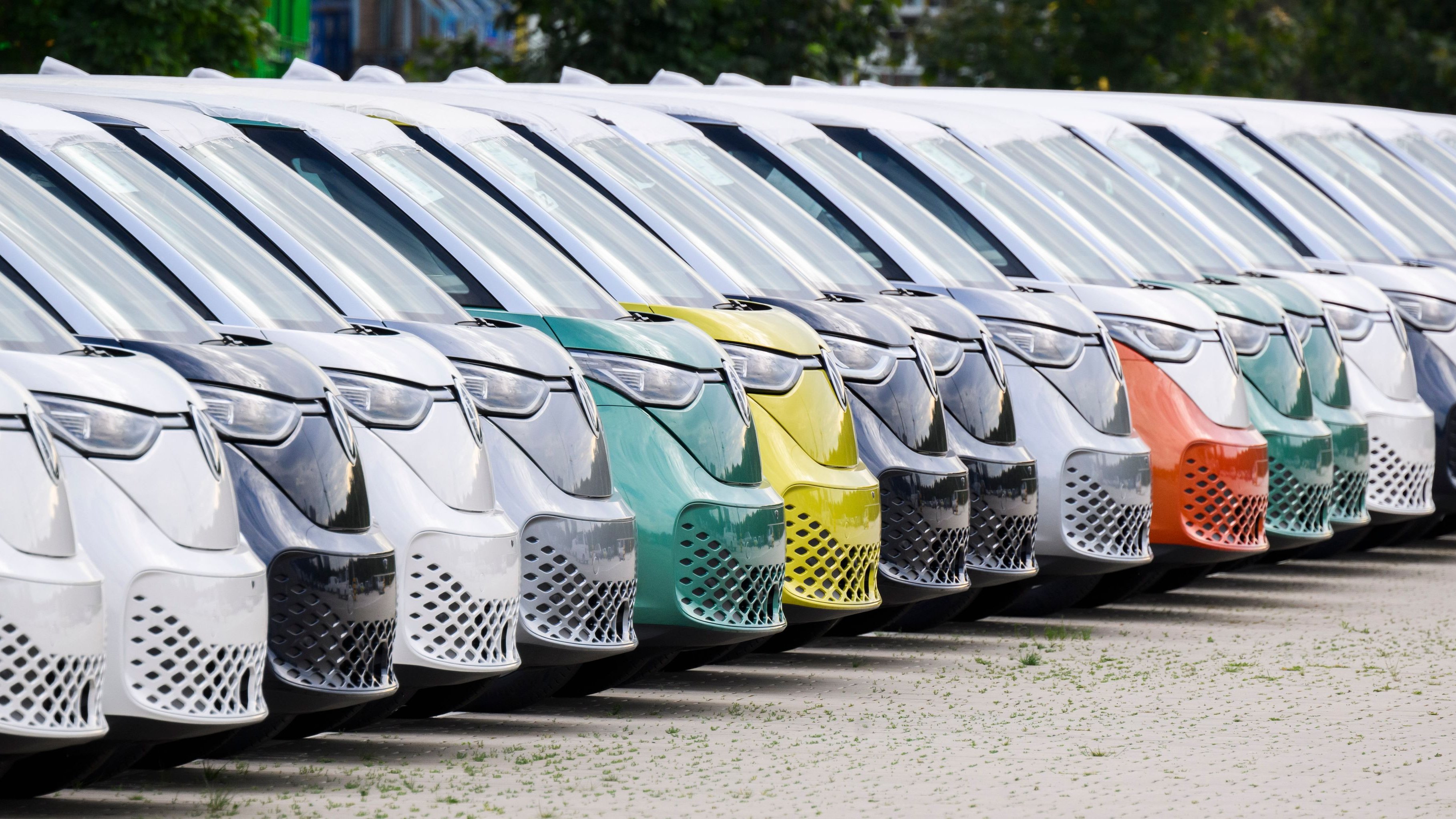 Verkehr: Bundesregierung droht Ziel um sechs Millionen E-Autos zu verfehlen