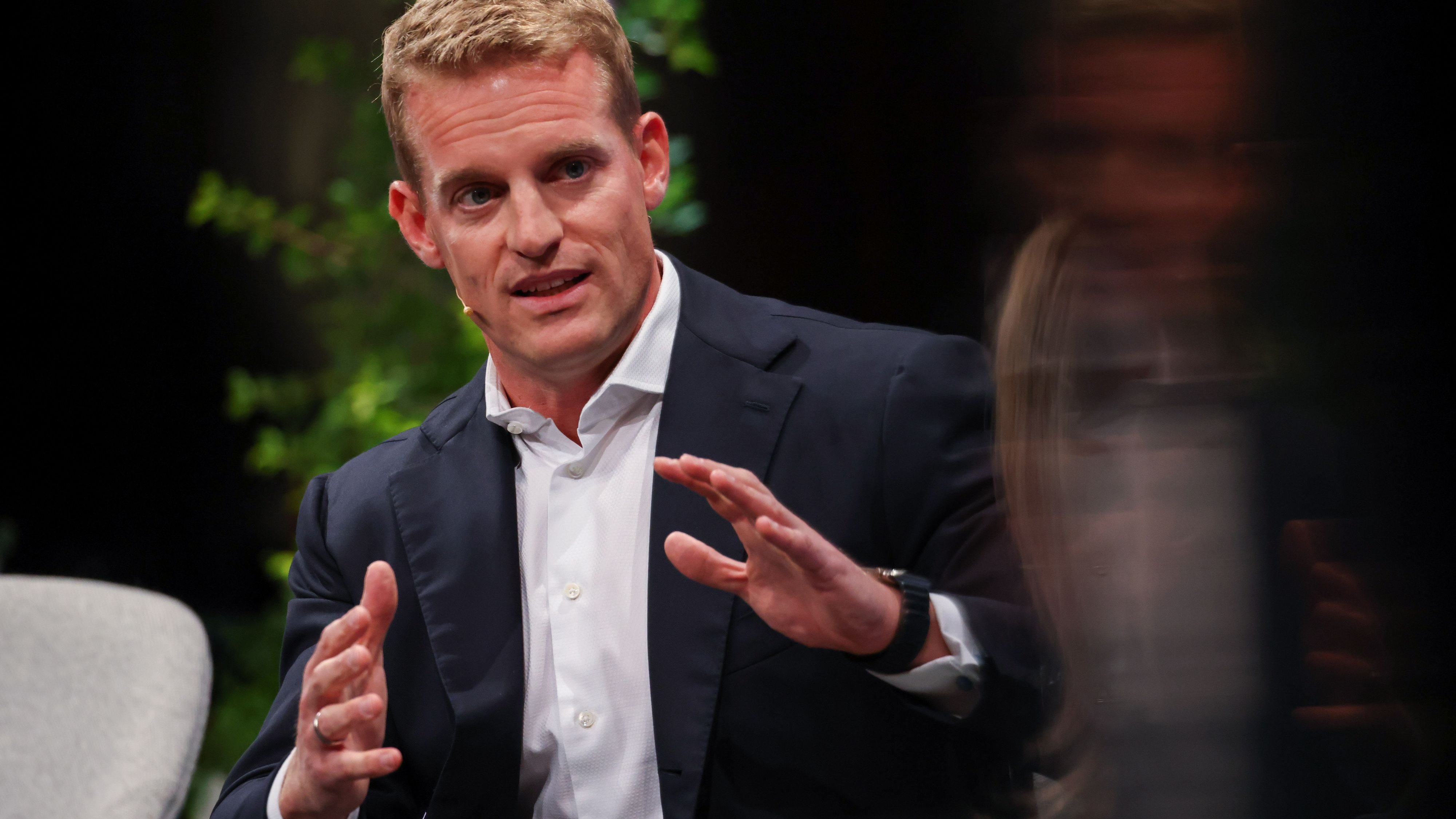 Deutsche-Bank-Tochter: Vertragsverlängerung für DWS-Chef Stefan Hoops