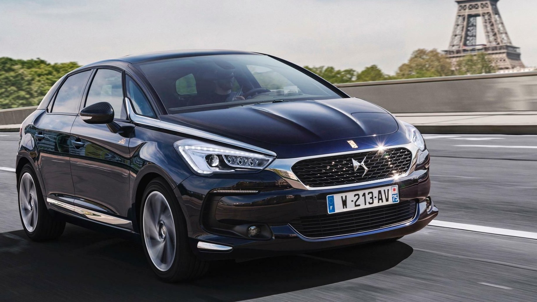 Testwagen Citroen DS5 in Bildern: Abseits der üblichen SUV-Bulligkeit