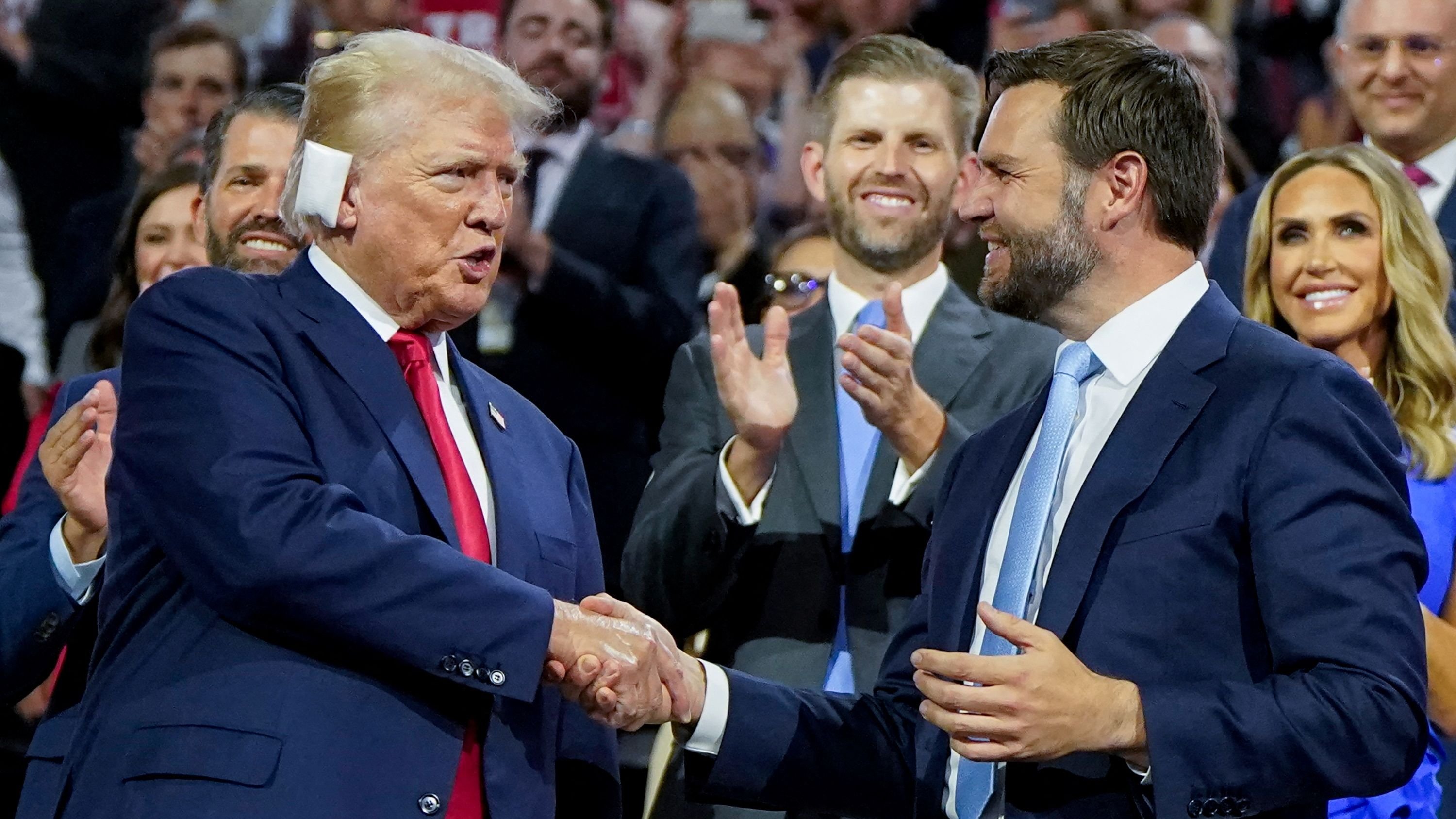 Trumps „Running Mate“: Mit J.D. Vance kommen auf Deutschland harte ...