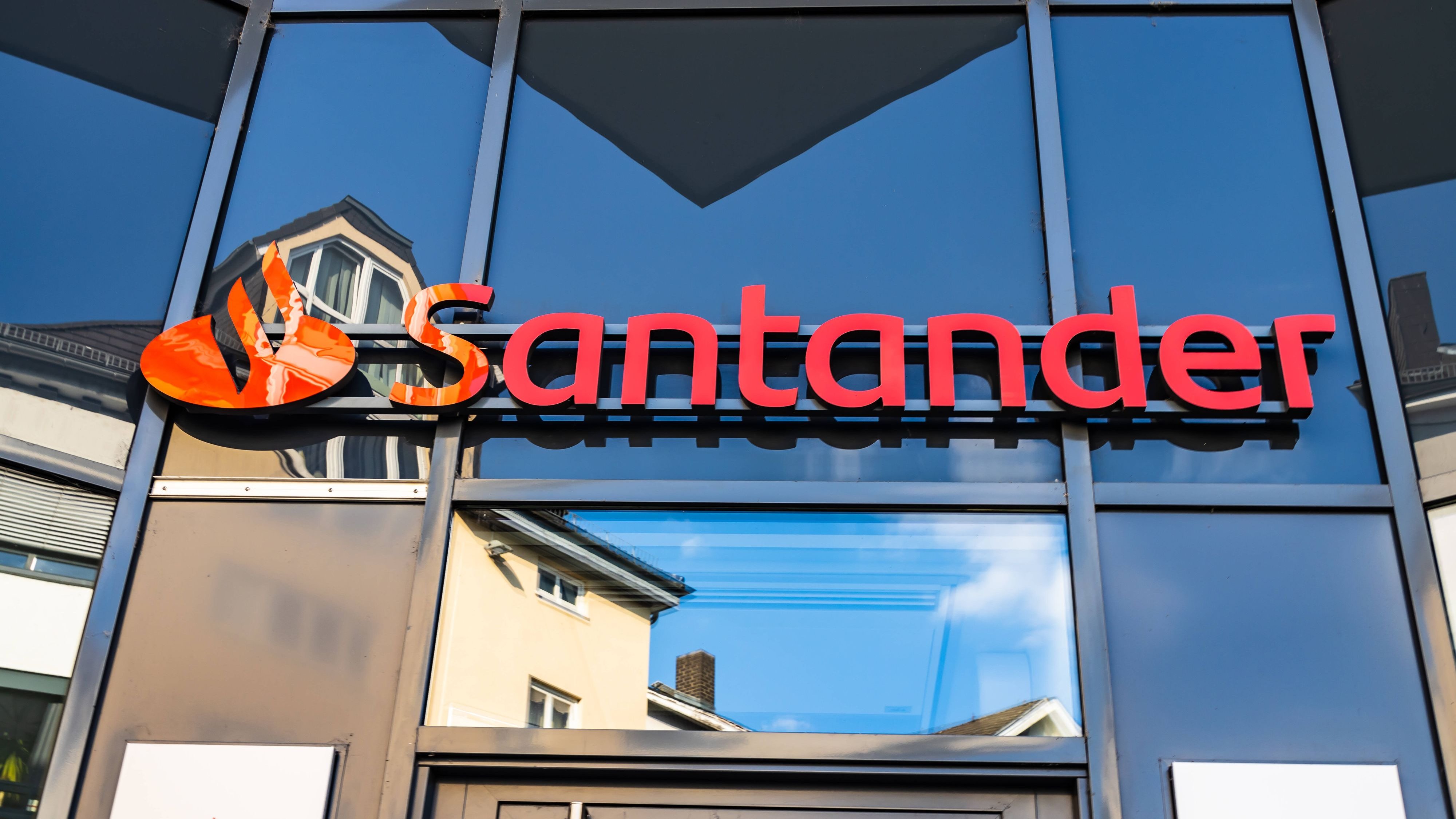 Banken: „Moralisch verwerflich“ – Verdi moniert Verhalten von Santander