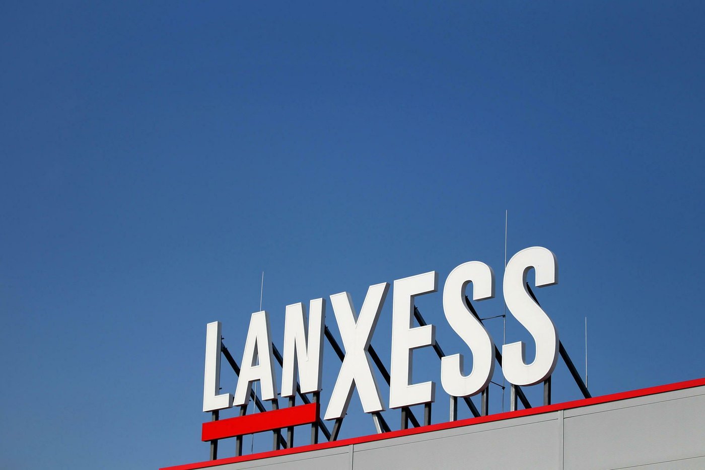 Tochterunternehmen: Lanxess verkauft Perlon-Monofil