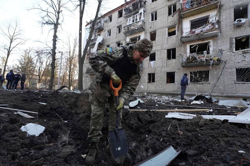 Ukraine-Krieg: Toter und Verletzte nach Angriff in Charkiw