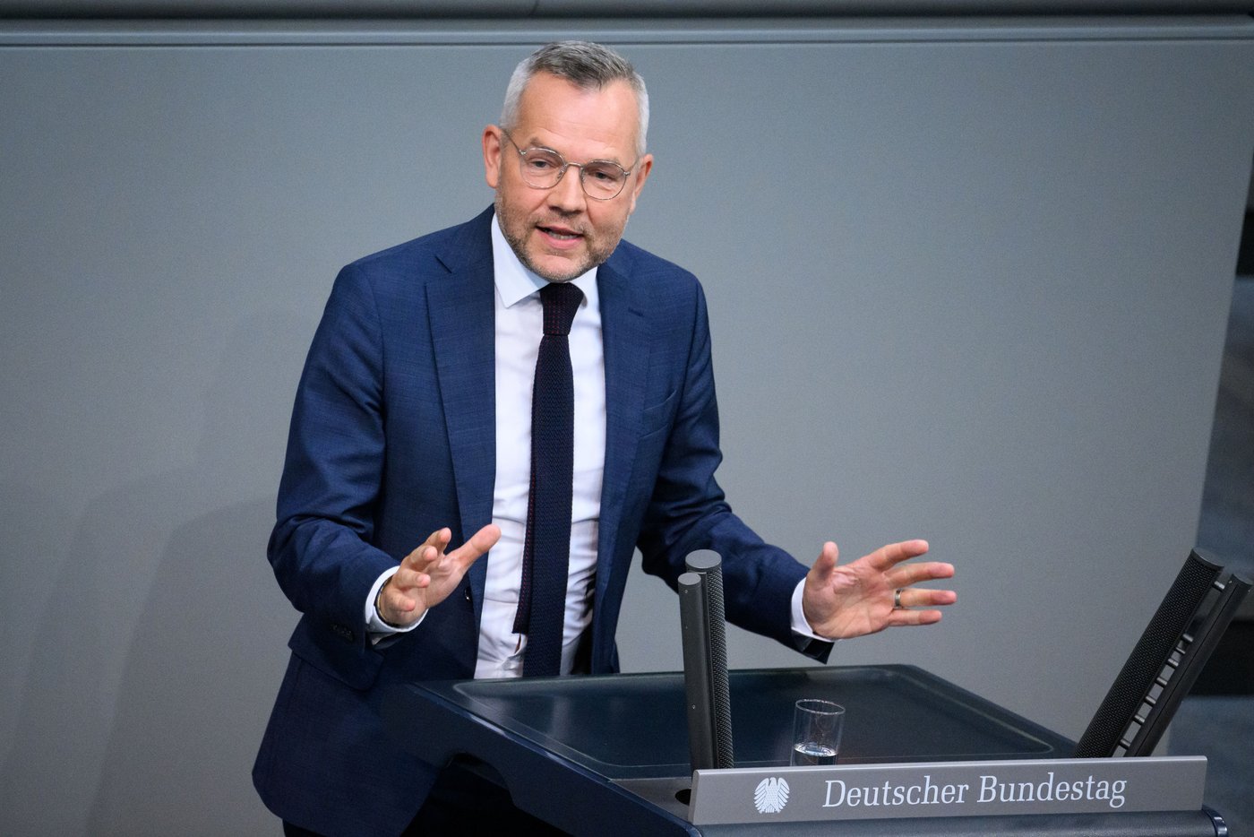 Bundestag: SPD-Außenpolitiker Roth: Nach der Bundestagswahl bin ich raus