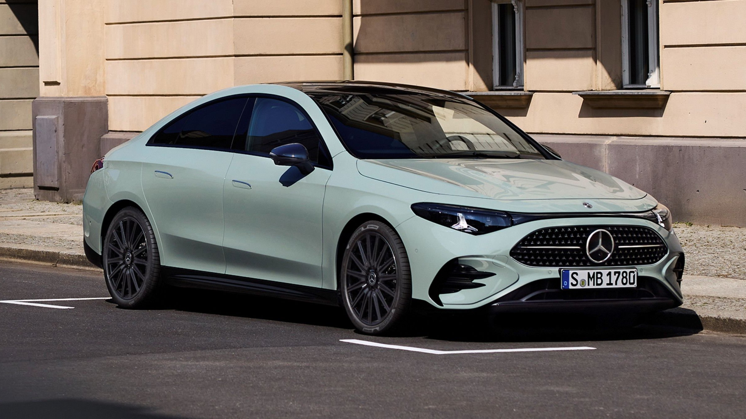 Mercedes CLA: Was die Verbrennervariante zu bieten hat