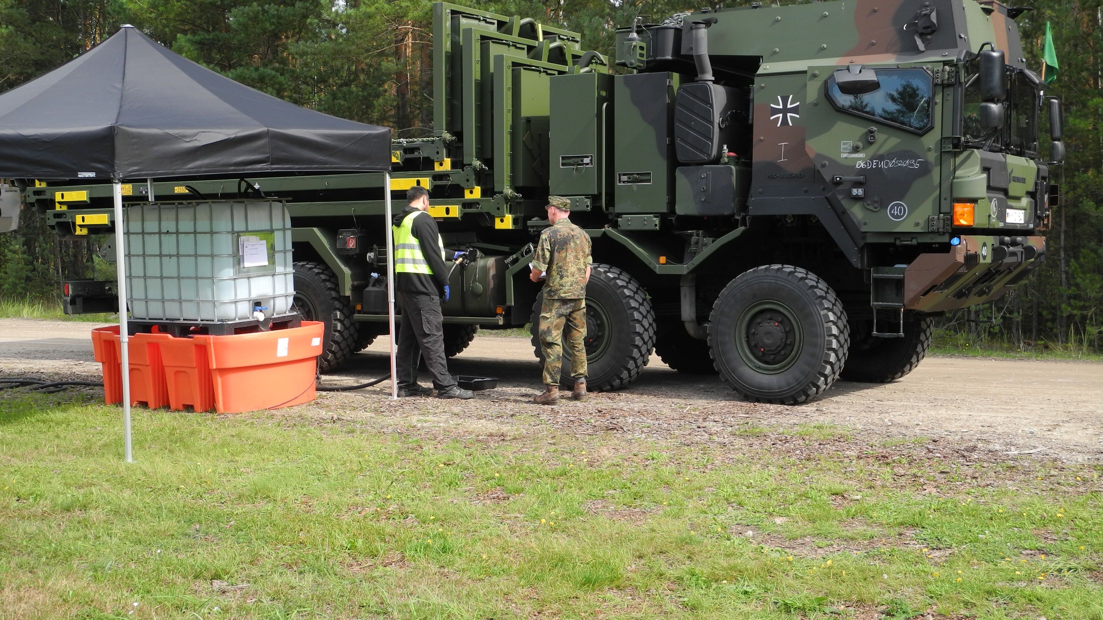 Bundeswehr: Wie Militär und Privatfirmen in der Logistik vernetzt ...