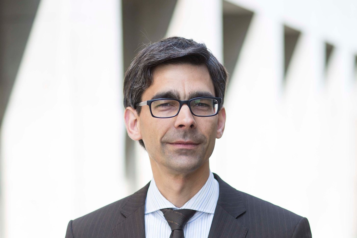 Cum-Ex-Skandal: Uni-Professor kassierte Geld mit Gutachten für ...