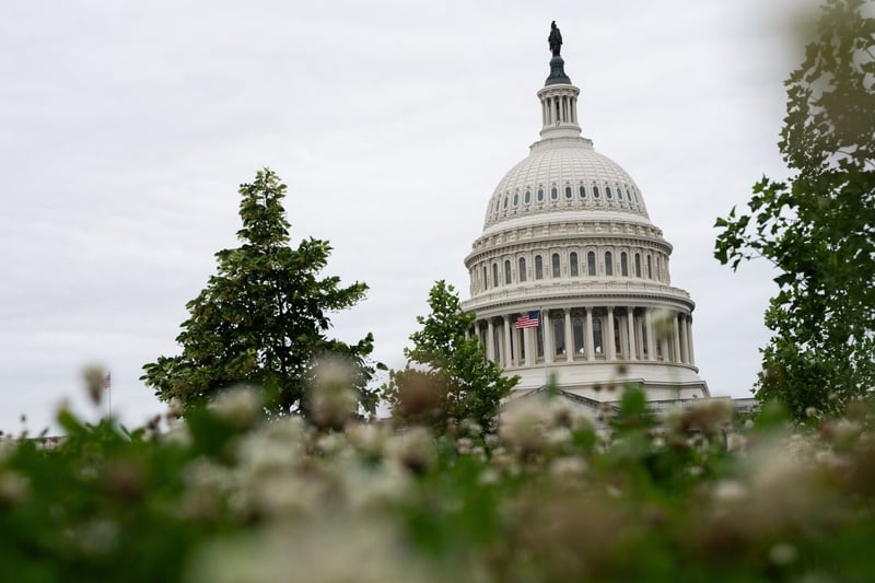 USA: Aufstand gegen Trump – Republikaner im Senat stoppen vorerst ...