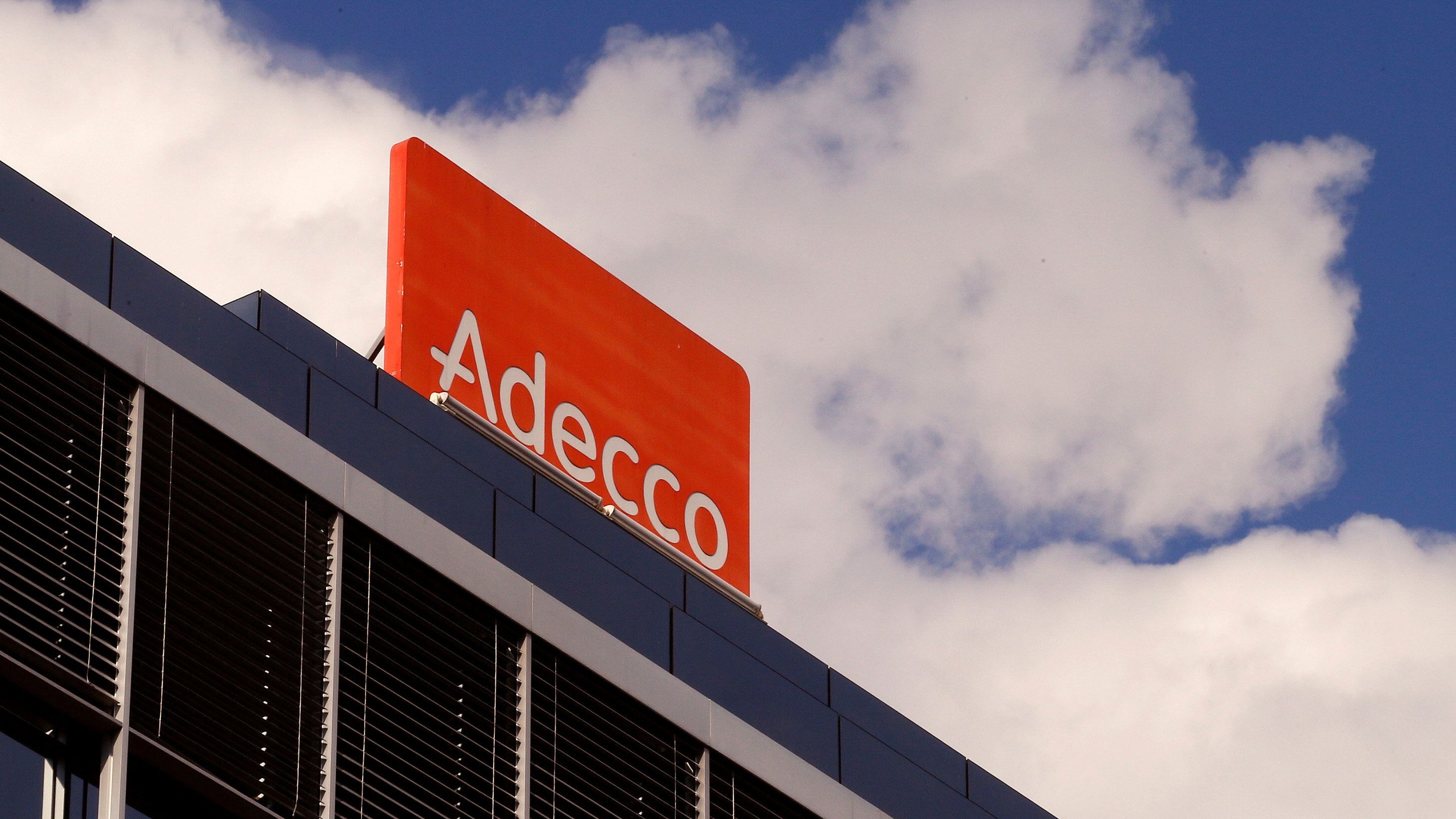 Personaldienstleister: Adecco erwägt Verkauf des ...