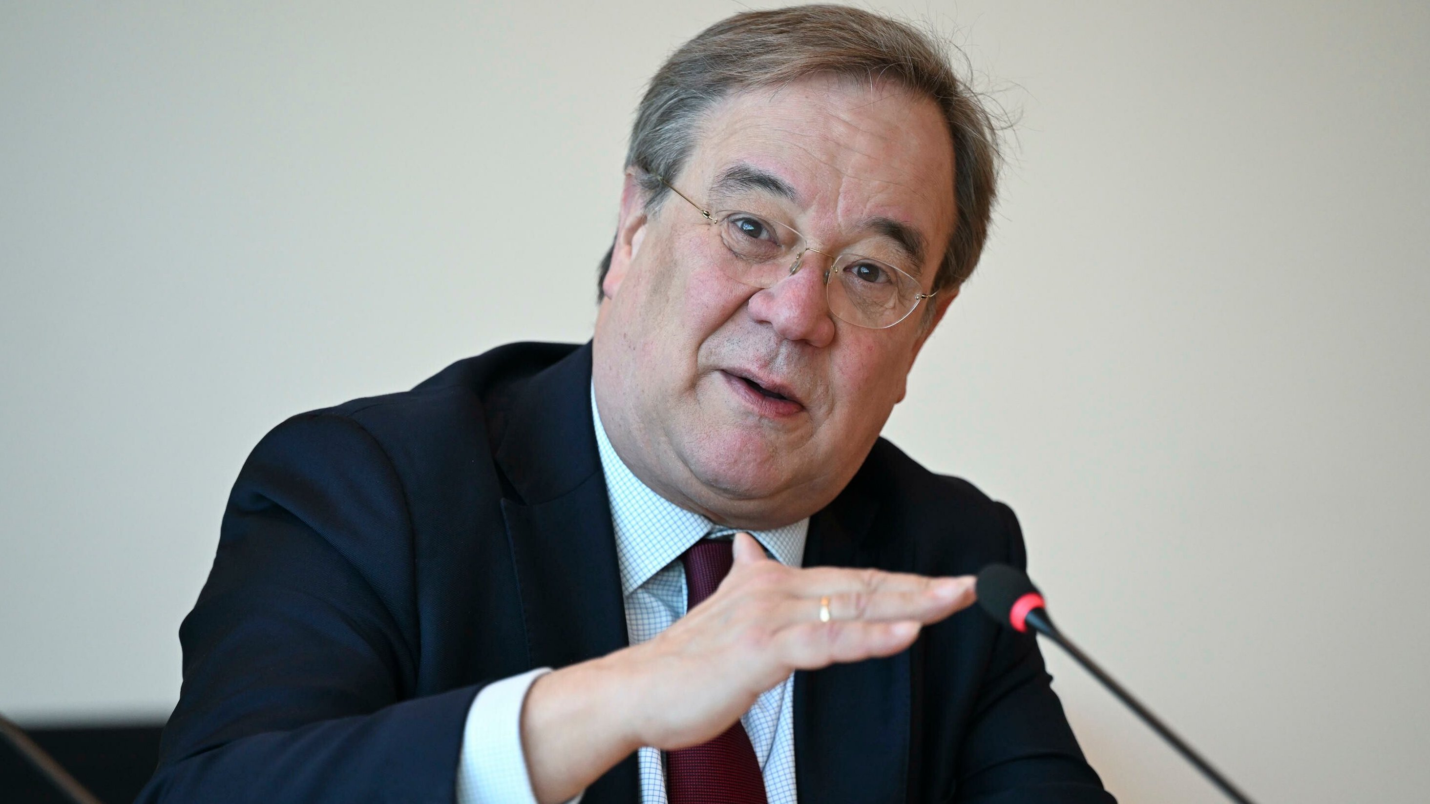 Laschet über Alaska-Gipfel: „Gut, dass Dynamik in die Diplomatie ...