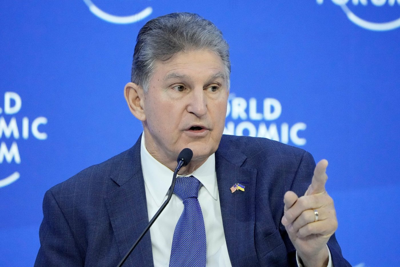 Demokraten-Rebell Joe Manchin legt sich mit Biden an – und mit der EU