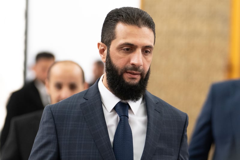 Syrien: EU sagt neue Hilfen zu – kann sie Präsident al-Scharaa trauen?