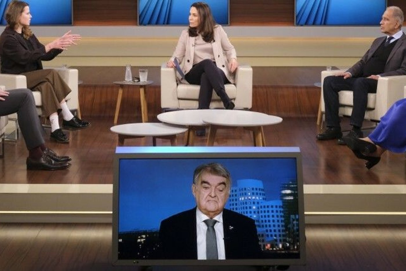 Neubauer, Reul, Lang, Hüther, Latif: Aufgeheiztes Klima beim „Anne Will ...