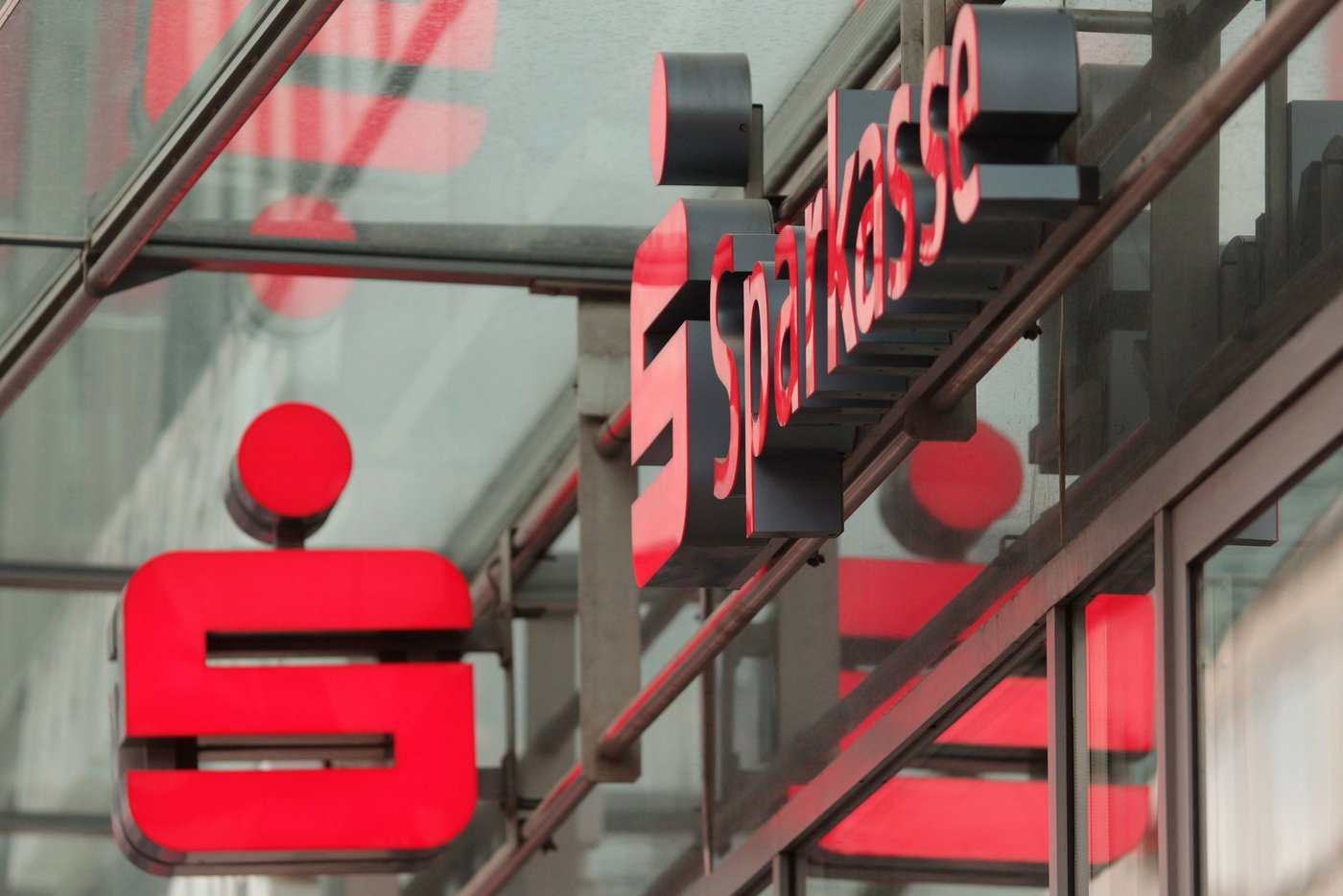 Banken: Berliner Sparkasse dank Zinsgeschäft mit Gewinnsprung