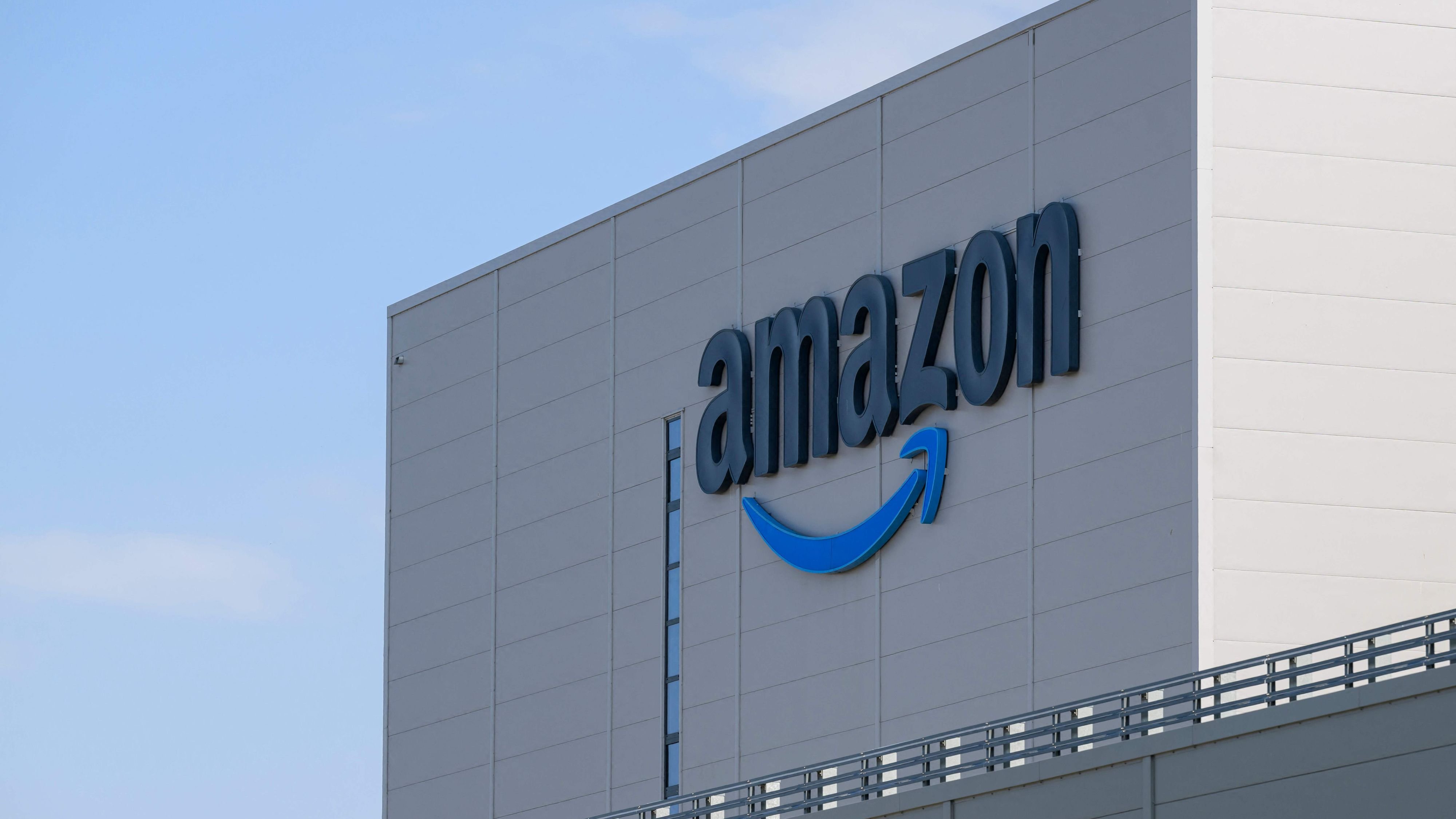 Rechtsstreit: Amazon verklagt Suchmaschine Perplexity wegen Shopping-KI