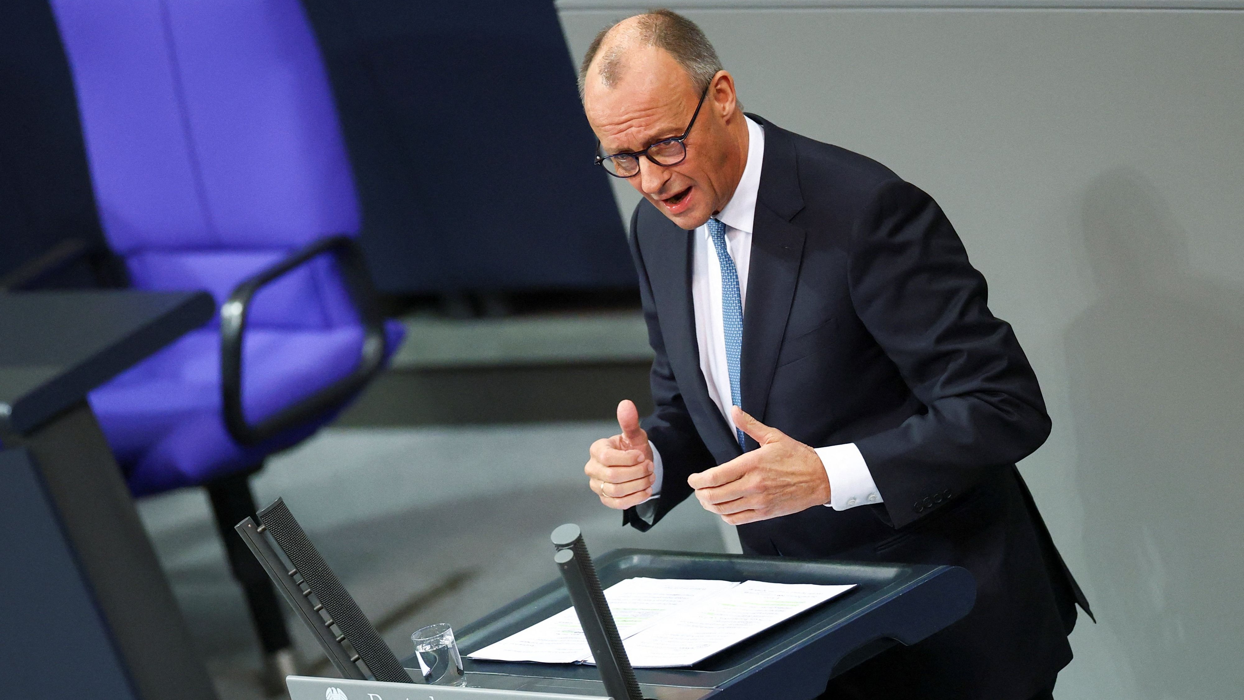 Rentenstreit: Merz bleibt bei seiner Position – und gibt ein Versprechen