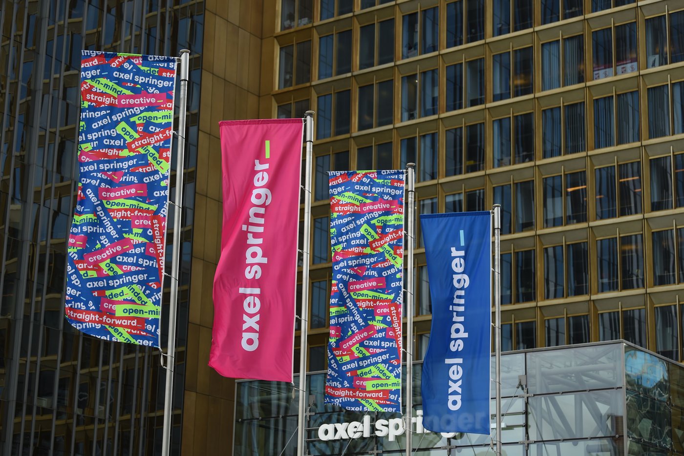 Medien vs. Google: Axel Springer und andere verklagen Tech-Unternehmen ...