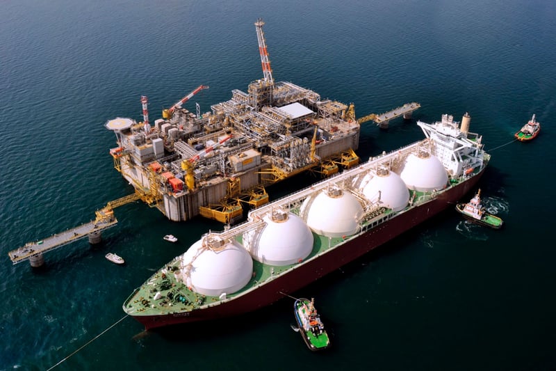 Gasversorgung: Katar-Drohung mit LNG-Lieferstopp schreckt Politik auf
