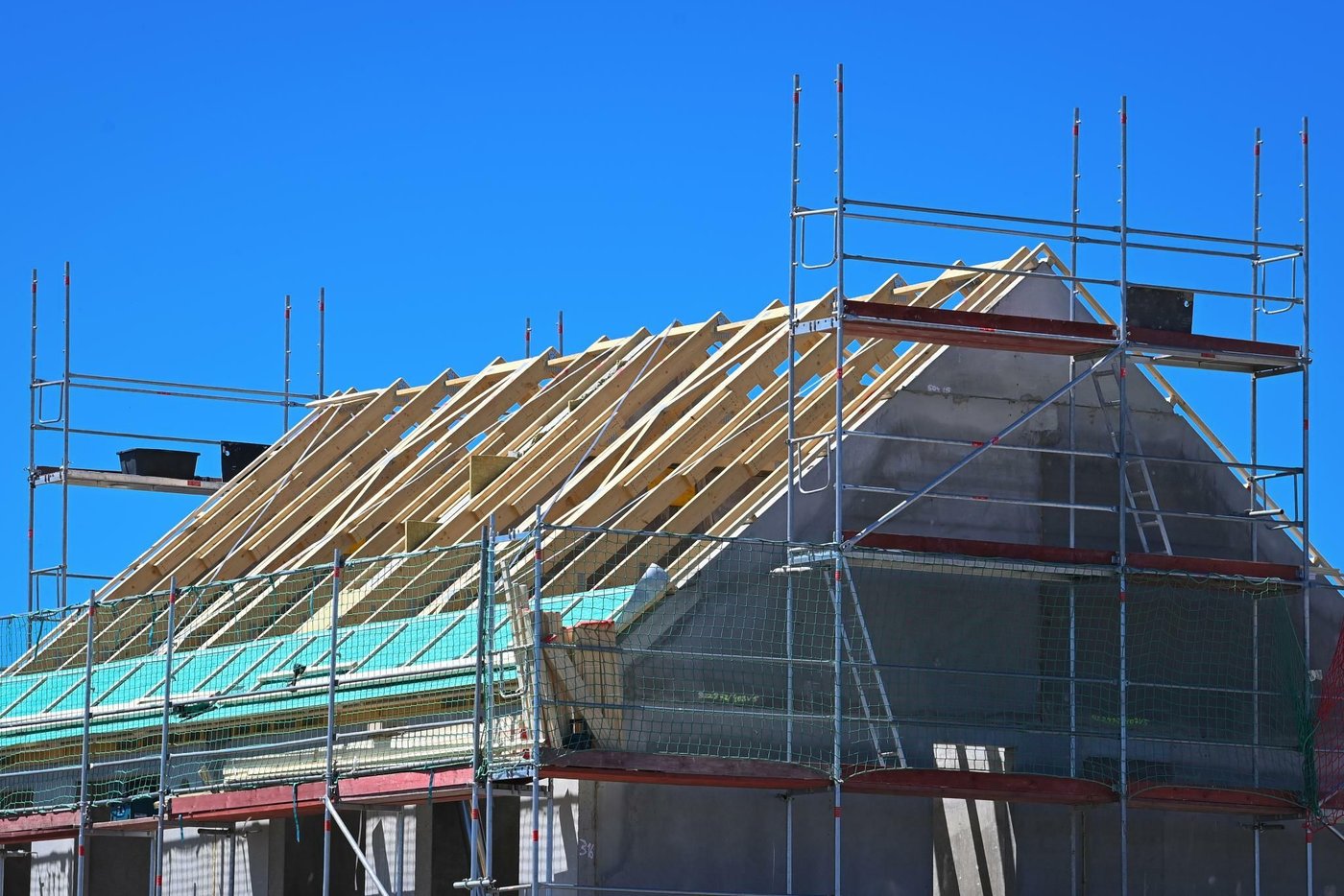 Immobilien: Was mehr Eigenkapital für die Baufinanzierung bedeutet