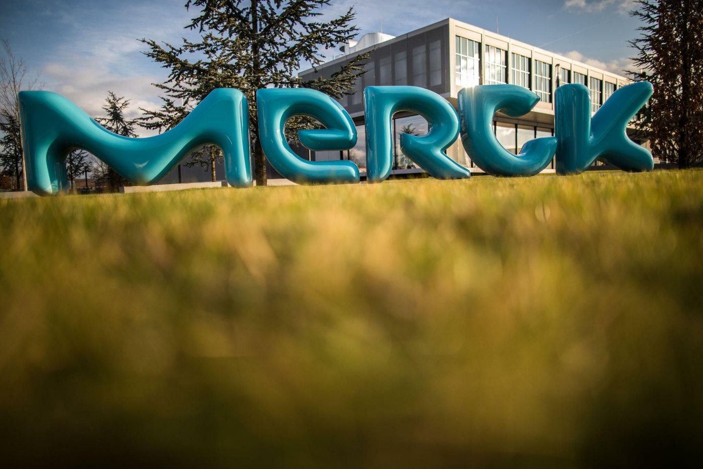 Merck News: Biotech- und Halbleiterboom beflügelt Konzern