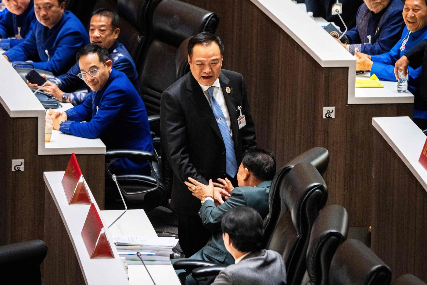 Thailand: Cannabis-Pionier wird Regierungschef – Ex-Premier setzt sich ab