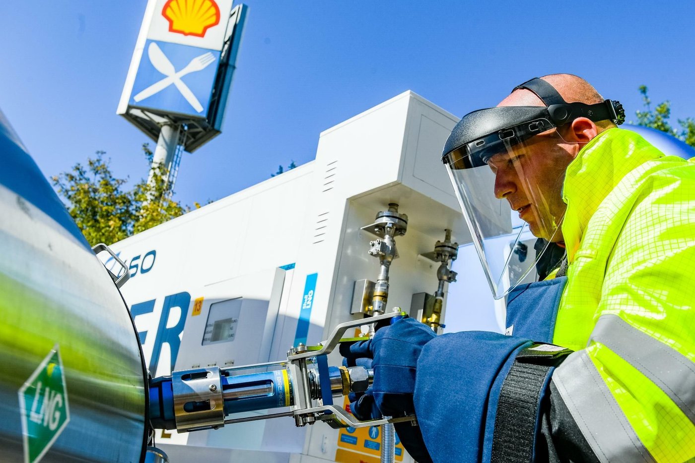 Shell eröffnet erste LNG-Tankstelle in Deutschland