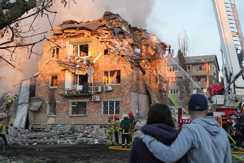 Ukraine – Die aktuelle Lage: Russischer Luftangriff erschüttert vage ...