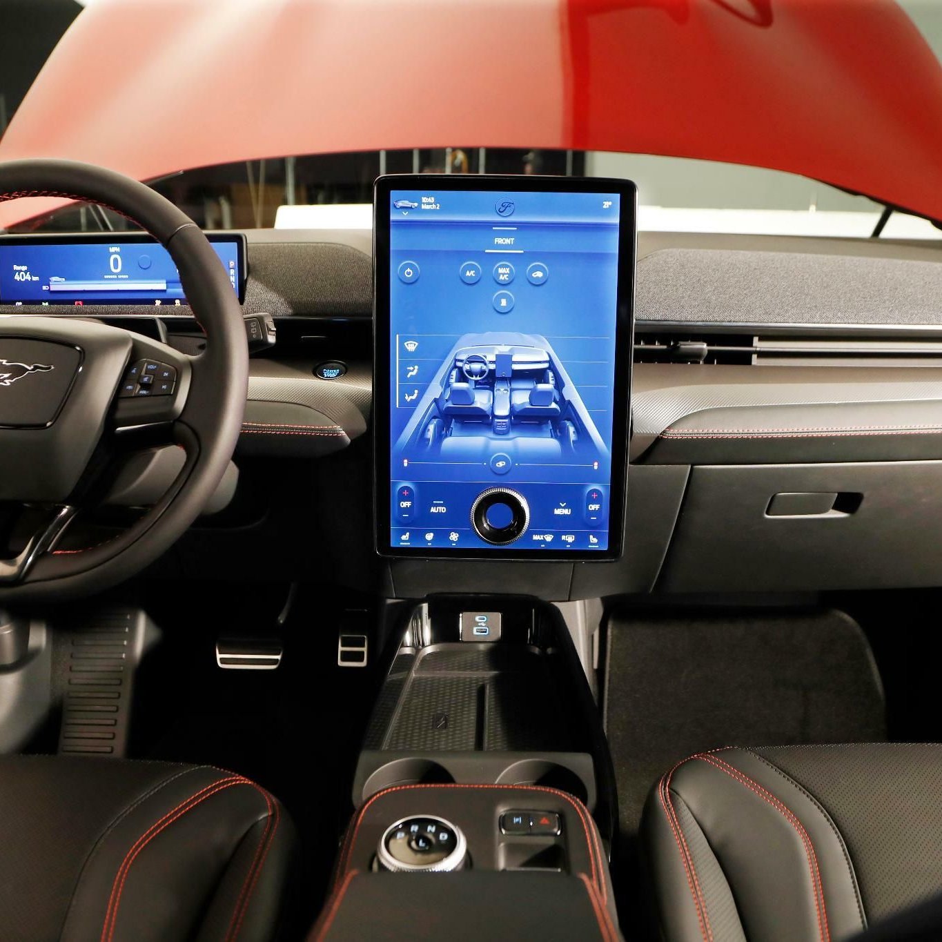 Elektro SUV Ford schickt Mustang Mach E gegen Tesla ins Rennen
