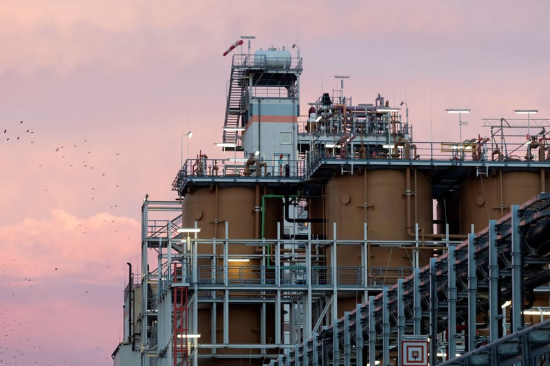 Chemiekonzern: Wacker Chemie trennt sich von Anteilen an Siltronic