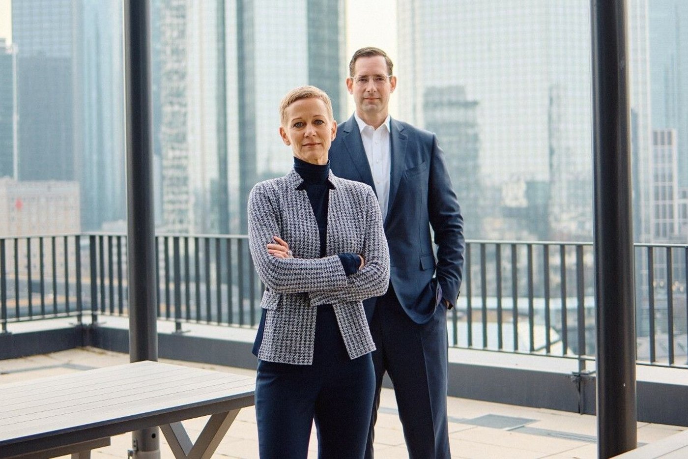 Finanzinvestor KKR engagiert sich bei Beratungsfirma FGS