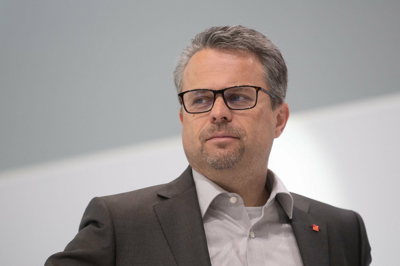 Audi-Betriebsratschef Peter Mosch legt Ämter nieder
