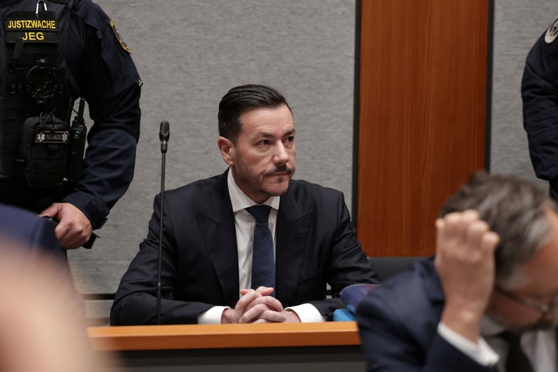 Insolvenz: René Benko zu zwei Jahren Haft verurteilt