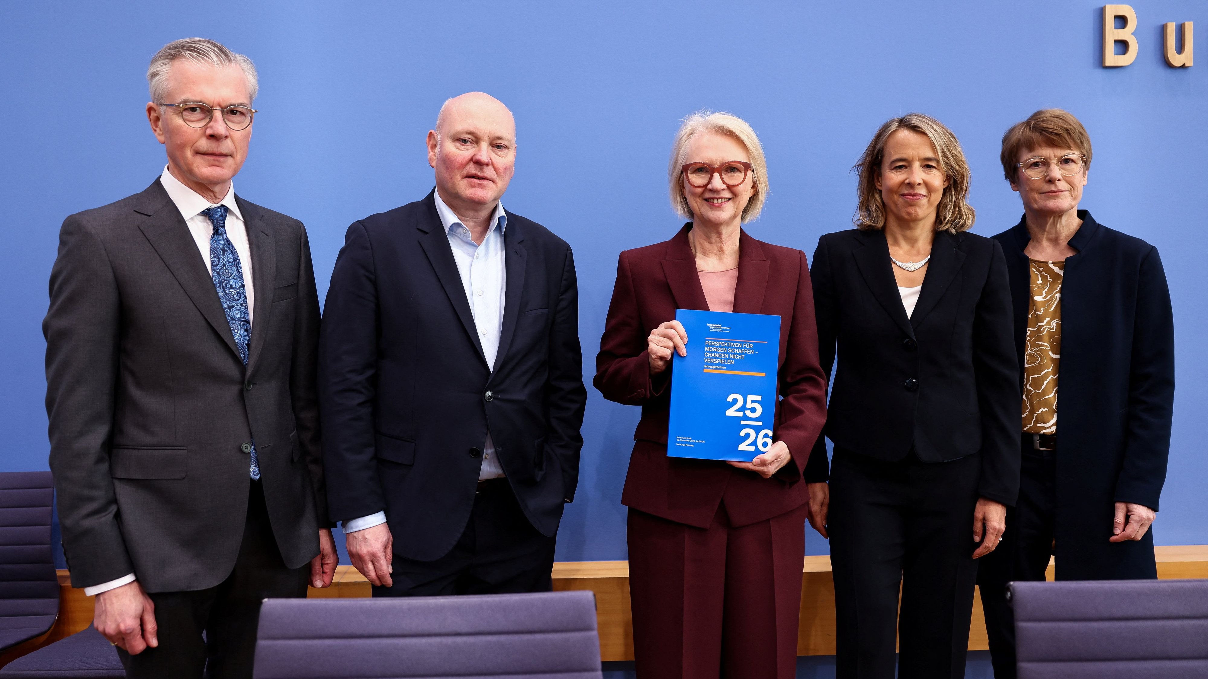 Erbschaftsteuer: Wirtschaftsweise stellen Steuerreform für Unternehmen vor